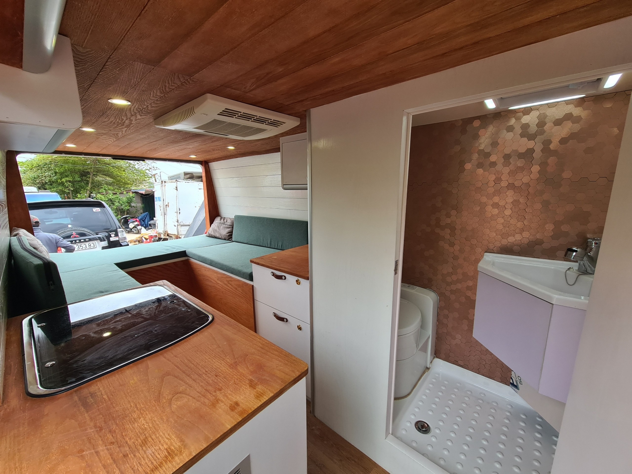 Xe mobihome là gì ? Yếu tố quan trọng khi độ xe mobihome là gì
